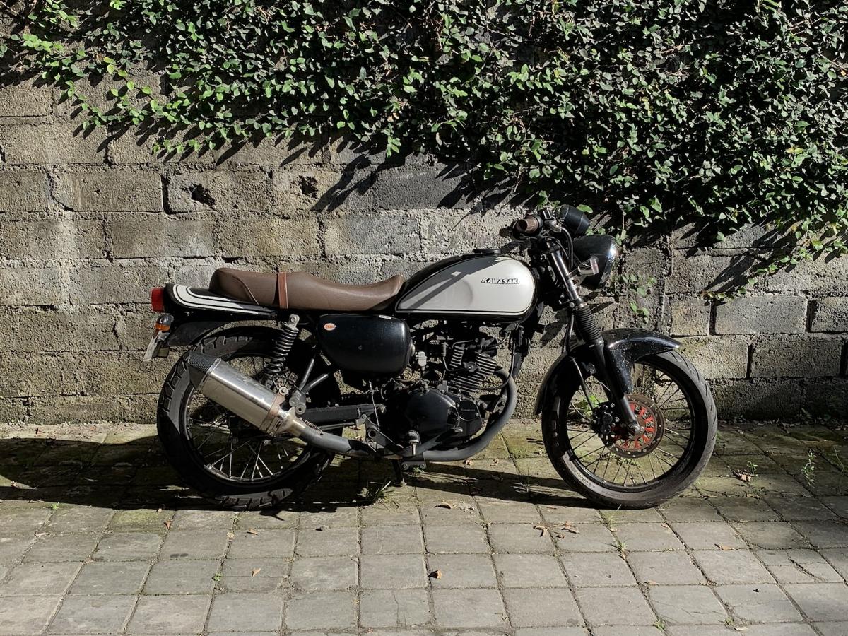 Rent a Bike KAWASAKI W175 in Bali | BikeHouse