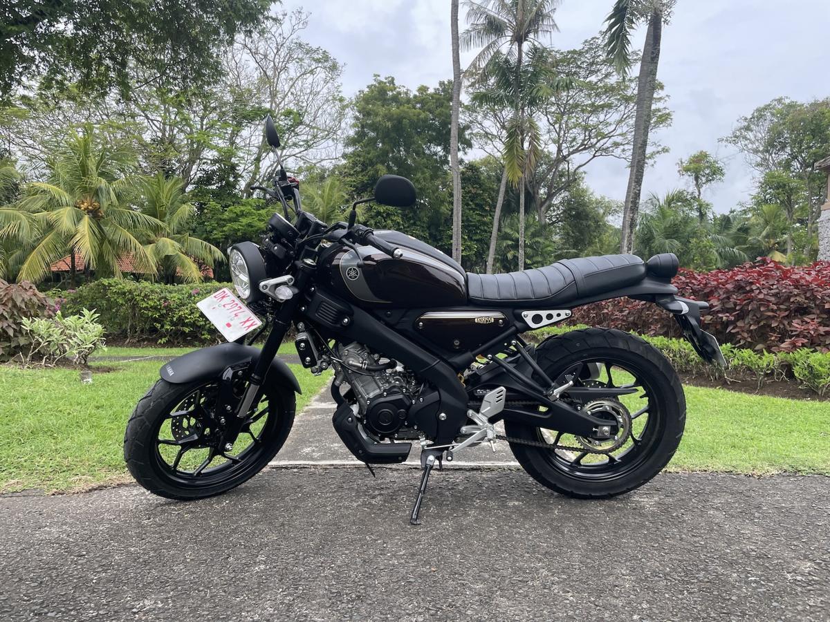 Rent a Bike Yamaha XSR 155 Brown 2025 in Bali | BikeHouse