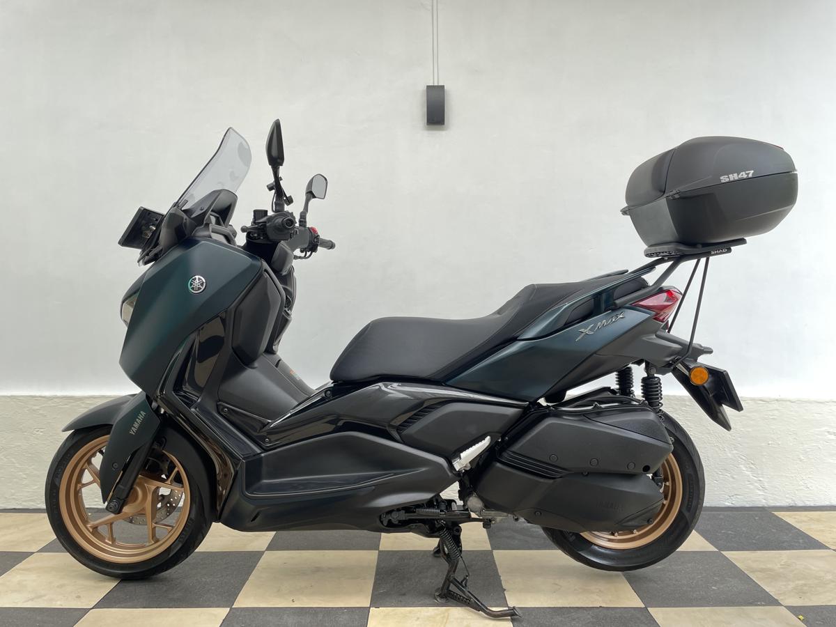 Sewa Motor Yamaha XMax - WITH TOP BOX di Bali | BikeHouse