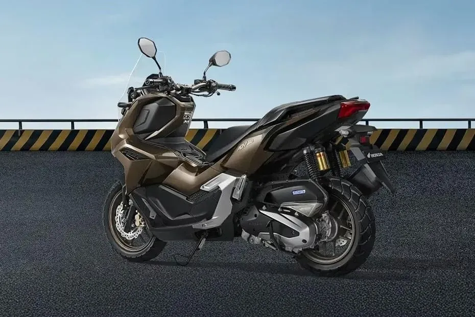 Оренда байка HONDA ADV 160 ROADSYNC ABS 2026 на Балі | BikeHouse