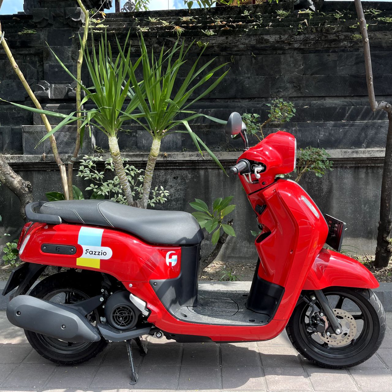 Rent a Bike Yamaha Fazzio Red in Bali | BikeHouse