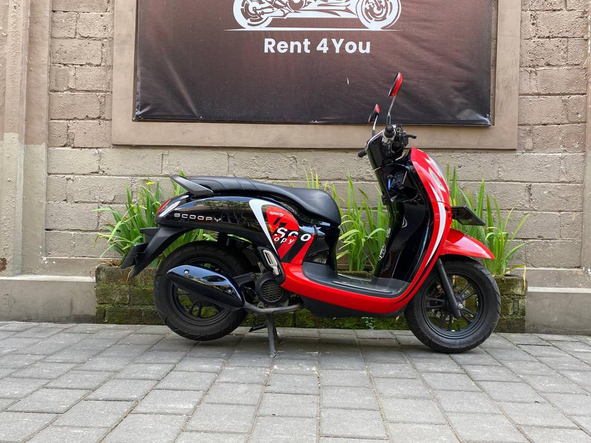Rent a Bike Honda Scoopy 2023 in Bali | BikeHouse