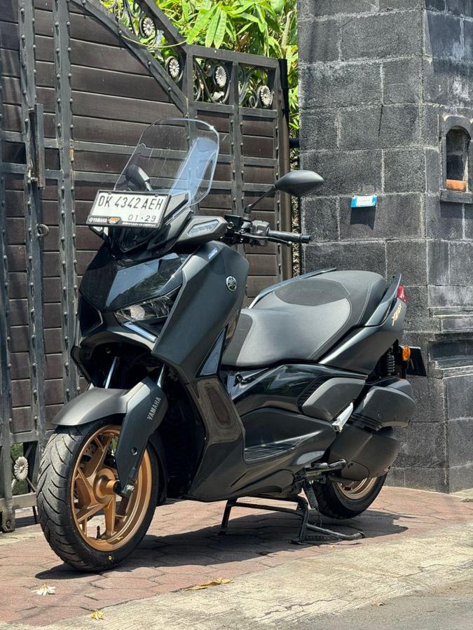 Rent a Bike YAMAHA XMAX 250CC in Bali | BikeHouse