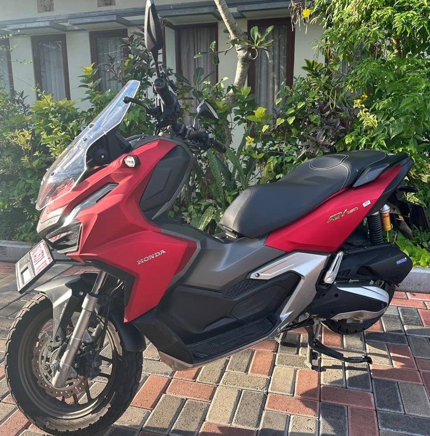 Rent a Bike HONDA ADV ABS 2023 in Bali | BikeHouse